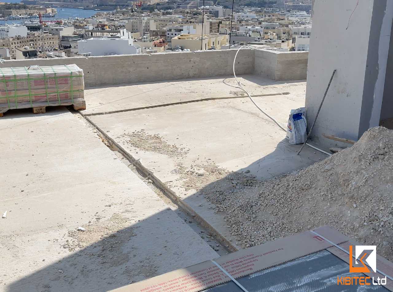7 Smart Benefits Of Screed For Balconies And Terraces In Malta | KIBITEC